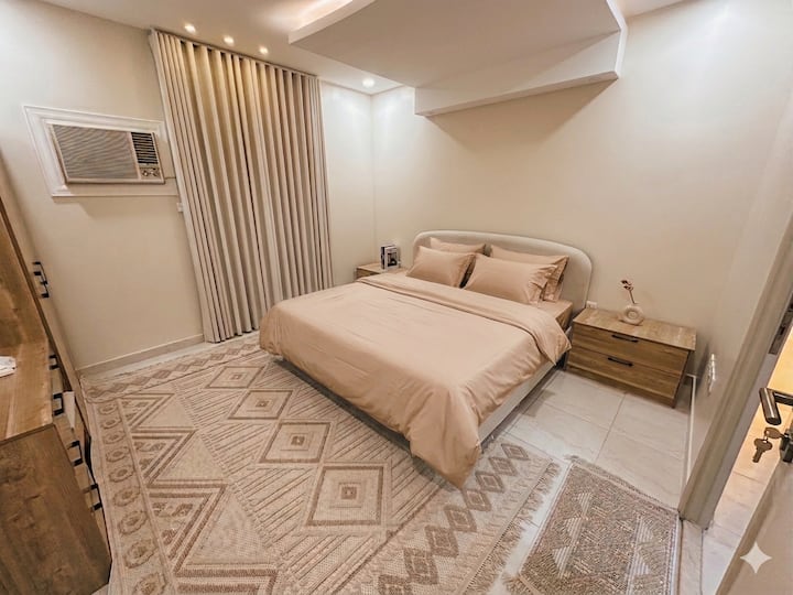 شقه 3 غرف - تبعد 10 دقائق بالسيارة عن الحرم النبوي - Medina