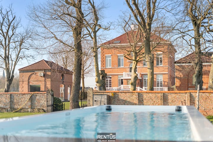 Maison Le Petit Château - Ancien Monastère De Luxe - Ostende