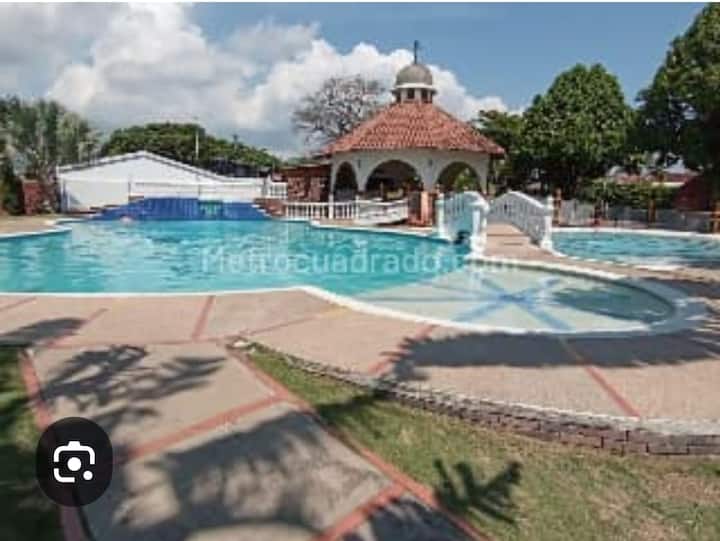 Hermosa Casa En Condominio. Flandes Tolima - Girardot