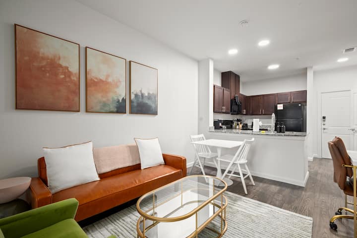 Stylish & Cozy 1br Retreat With Fast Wi-fi & Tv - Pflugerville, TX