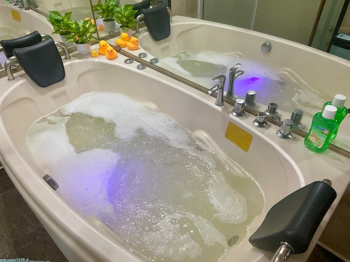 Luxurystudio W/hottub-kb-kitchen-netflix-disney+ - Angeles