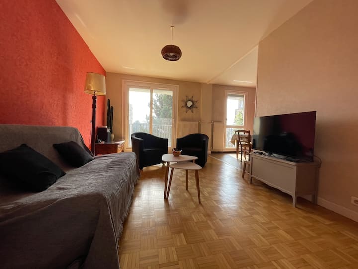 Appartement T3 Au Calme Et Proche Commodités - Annecy