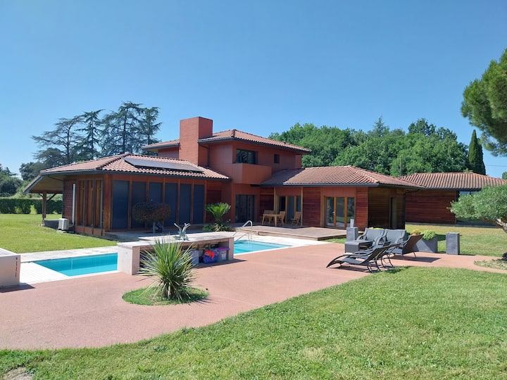 Maison Bernard - Piscine - Jacuzzi - Fleurance