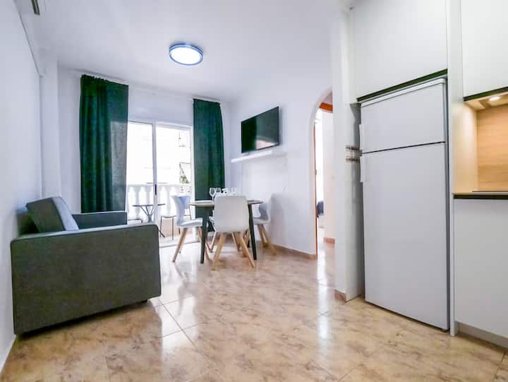 Superb & Bright Apartment, Balcony, 700 M Beach - Torrevieja