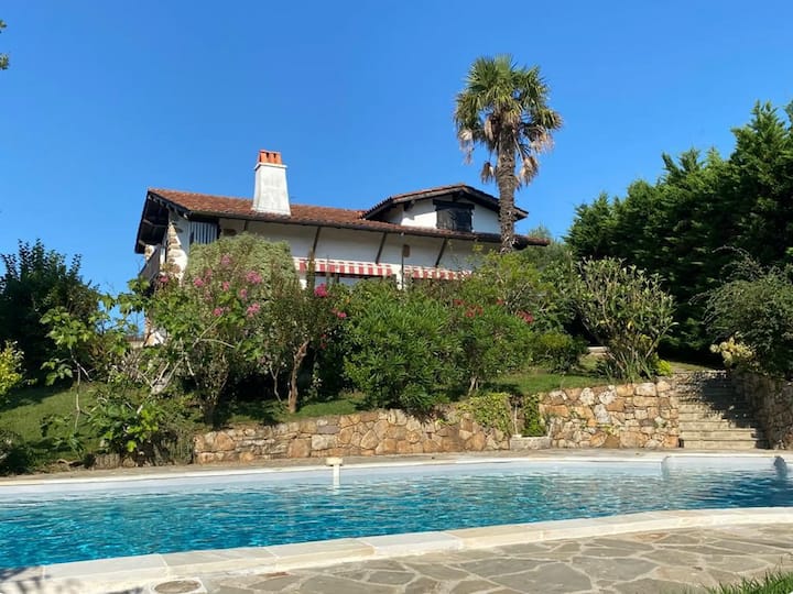 Maison De Famille Sur La Côte Basque - Bidart