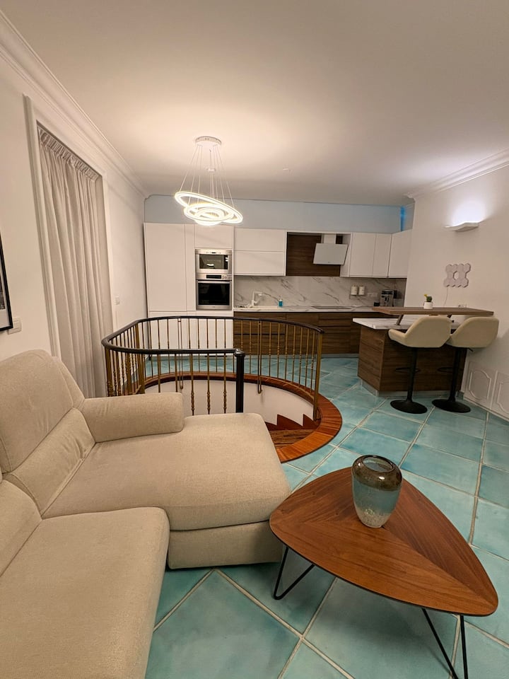 Appartamento Su 2 Livelli, Con 2 Camere Da Letto - ナポリ