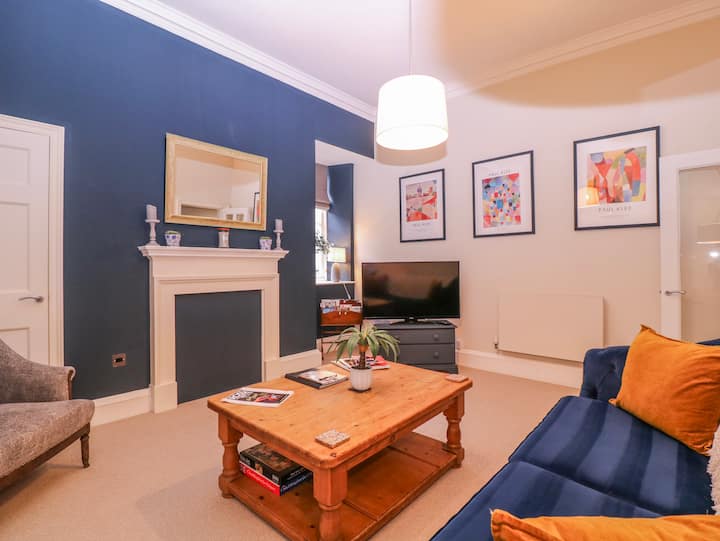 Stylish Town Apartment - Ross-on-Wye