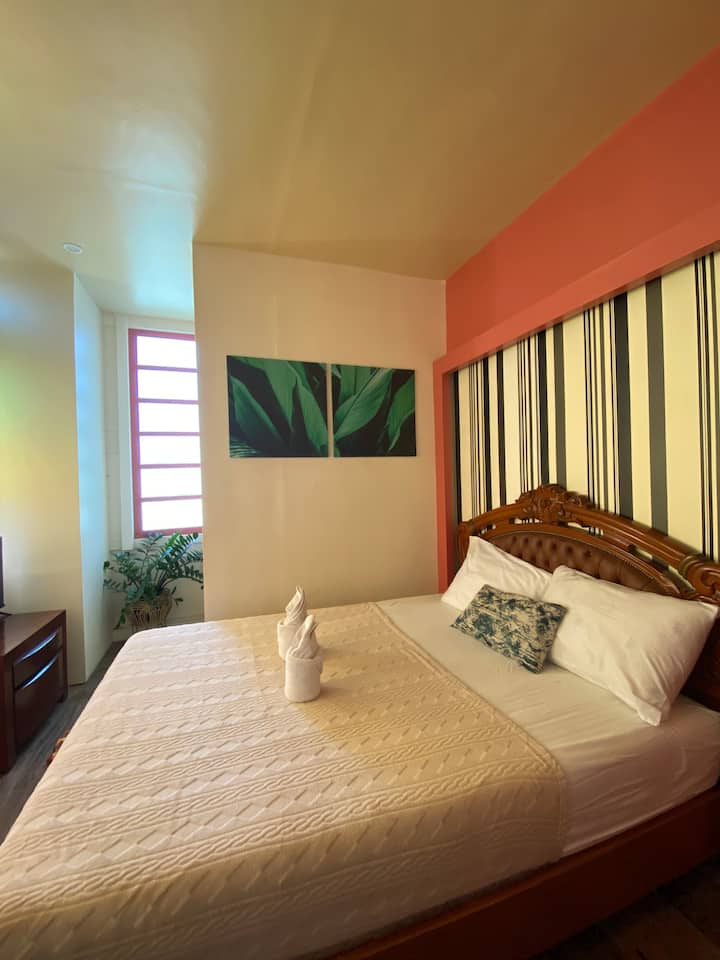 Spacious Stay In Bantayan Proper | Deluxe Room - Bantayan