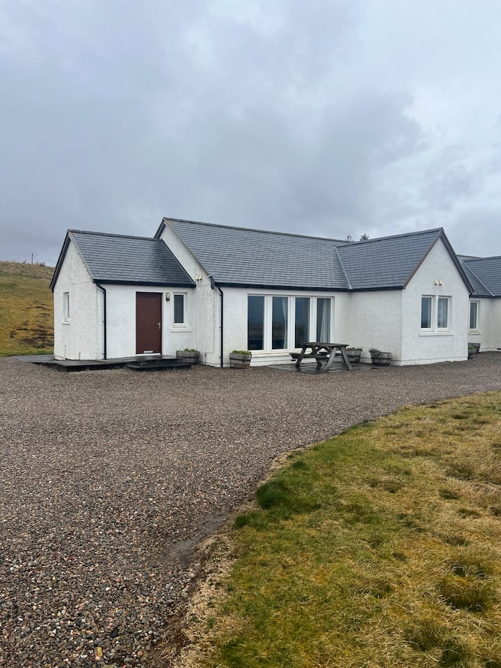 Hartaval Cottage - Uig