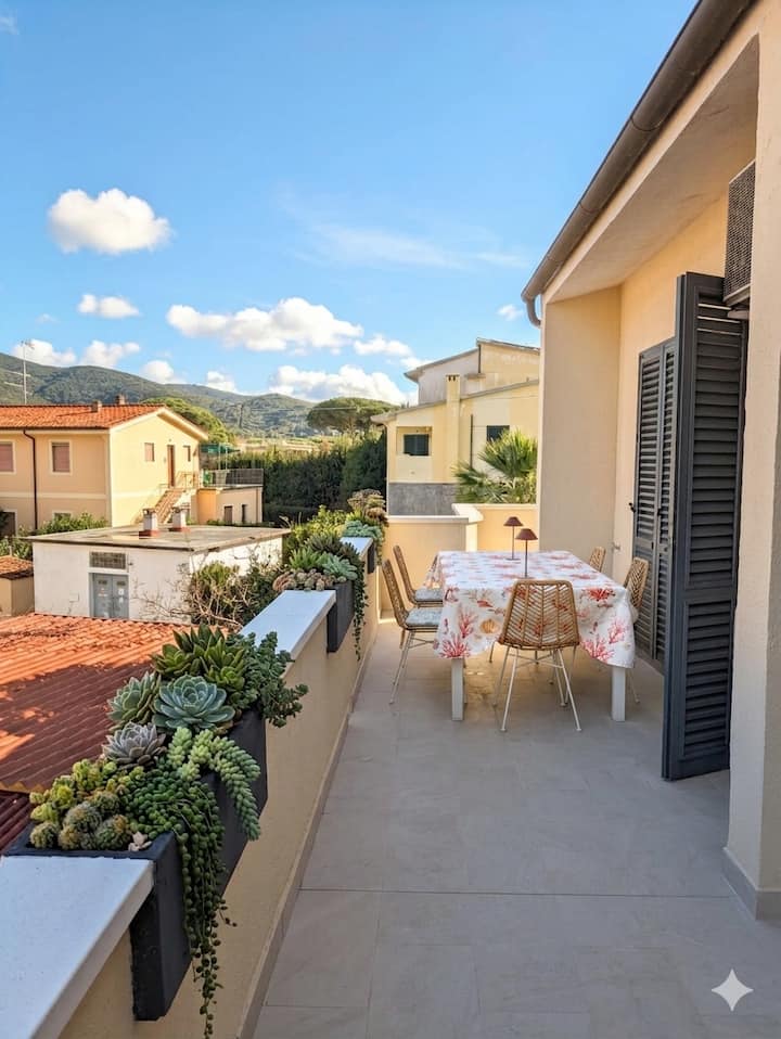 Ampio E Arioso Quadrilocale Galatea Con Terrazza - Marciana Marina