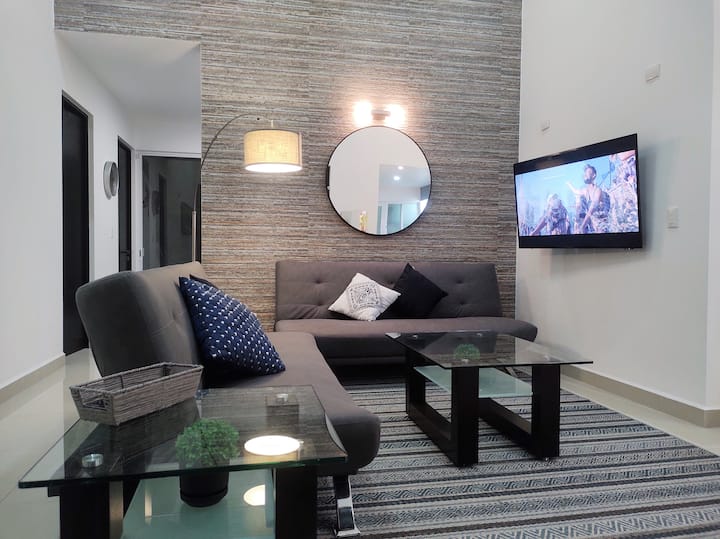 Casa Padriguera | Hogar Familiar En Residencial - Aguascalientes