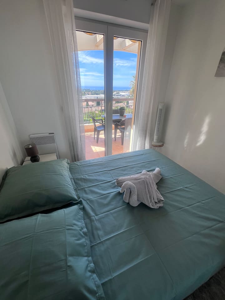 Charmant Deux Pièces Vue Mer Et Piscine - Saint-Raphaël