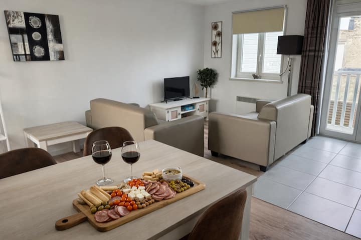 Appartement Avec Terrasse, Proche De La Mer - Oye-Plage