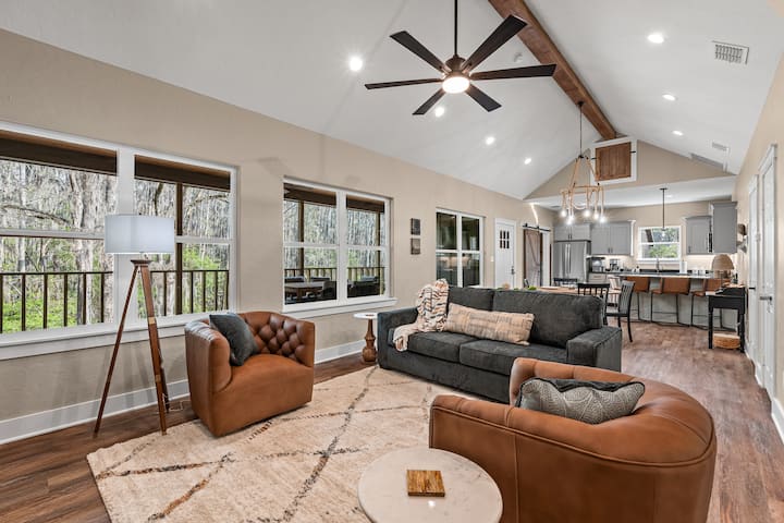 On Caddo - The Perch @ Jackson Arms Hideout - Caddo Lake State Park, Karnack