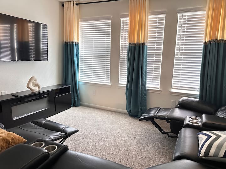 King’s Palace: Home Of Comfort - Richmond