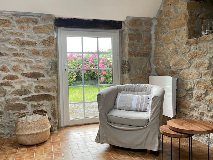 Maison En Pierre, Intérieur Cosy, Mer à 350m - Plouguerneau