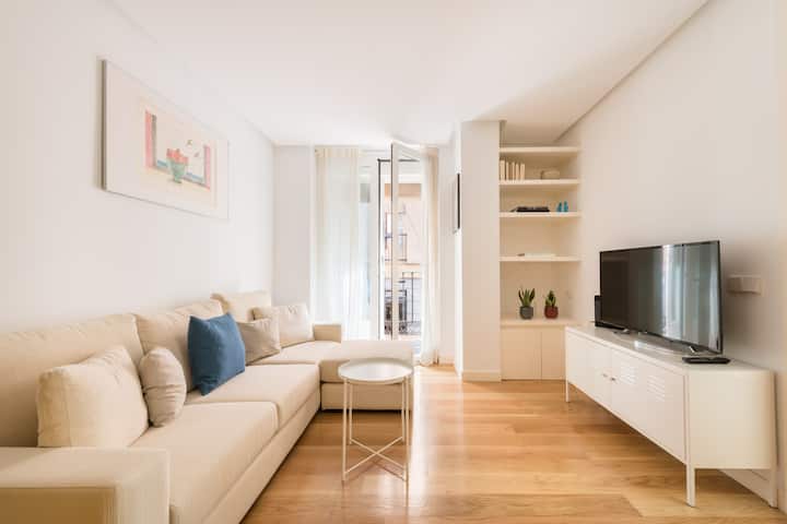 Fantástico Apartamento En El Barrio De Justicia - Madrid