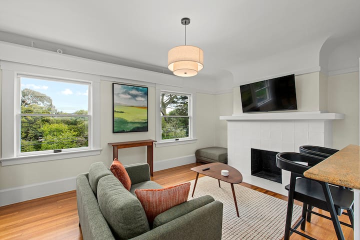 Sunlit Richmond 1br | Walkable To Presidio & Ggp - San Francisco, CA