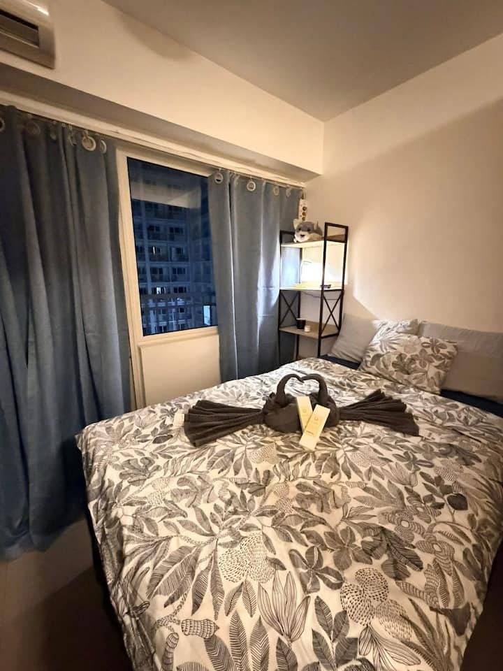 Moa Charming Unit -1298 - Metro Manila