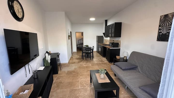 Maison T2 Avec Terrasse Et Cours De 50m2 - Sorgues