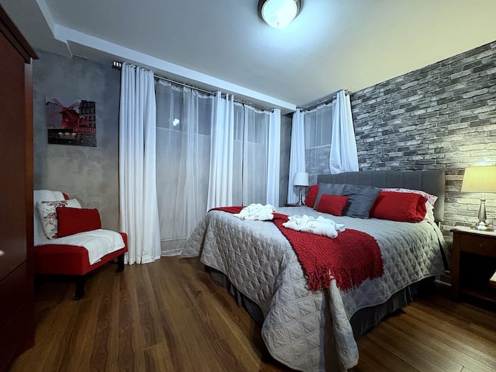 Comfortable Stay In Modern 1br Apartment - Varennes