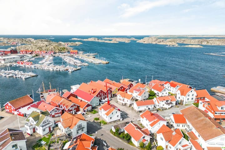 Havsnära Lägenhet I Hjärtat Av Skärhamn - Tjörn