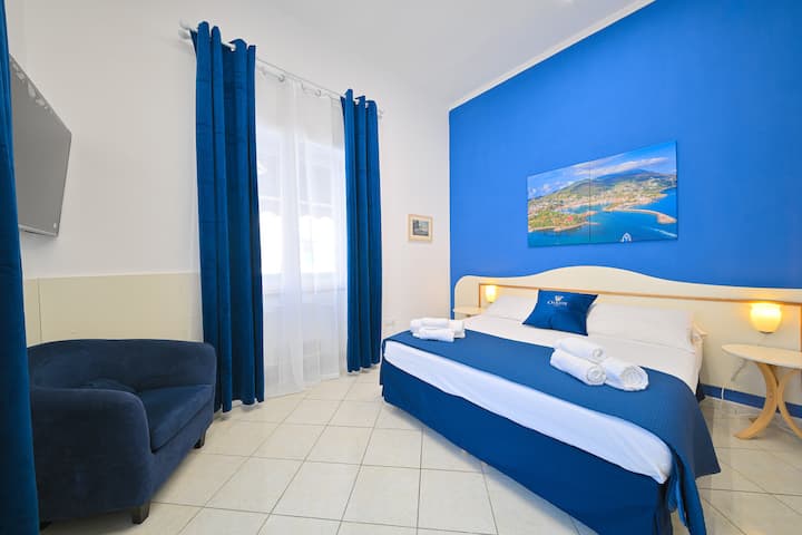 Mimosa Elegante – A Due Passi Dal Mare E Dal Corso - Ischia