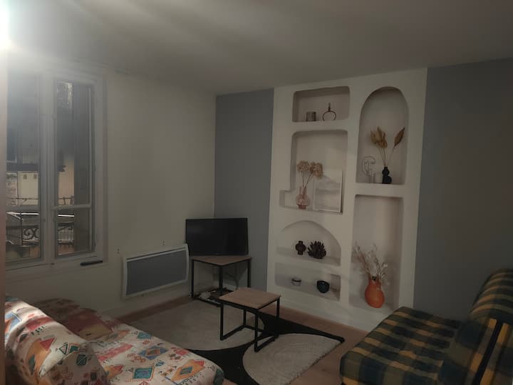 Appart Indépendant Centre-ville Jusqu' 7 Personnes - Creuse