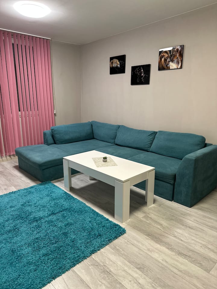 ТОП център | Пешеходна алея | Паркинг | Wi-fi - Dimitrowgrad