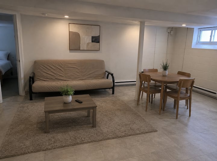 Cozy Private Canalviewretreat In Heart Of The City - 