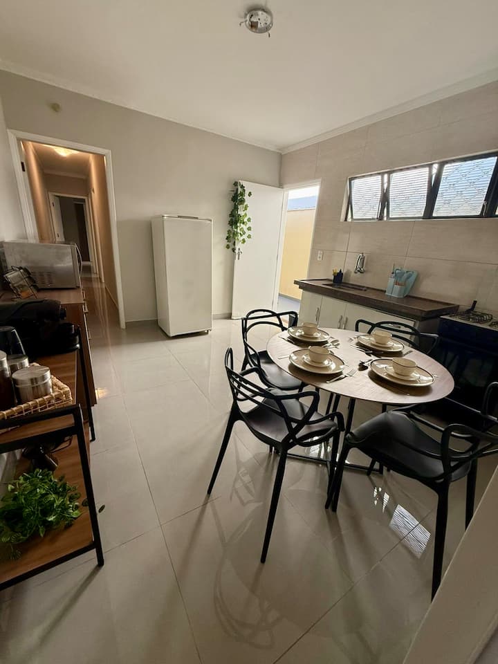 Linda Casa Com 2 Dorm. - Jardim Panorama - Bauru