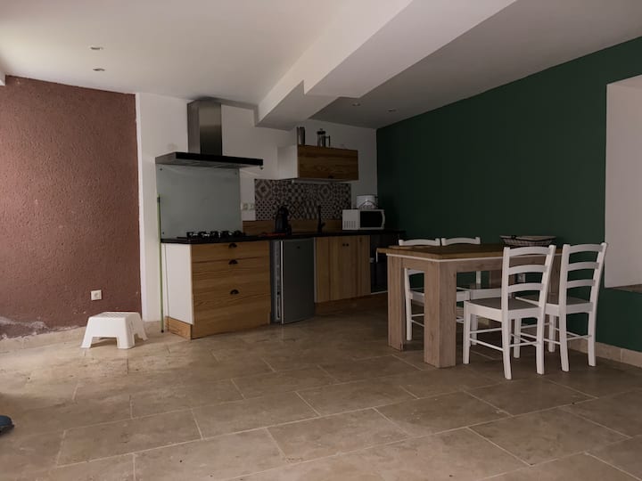 Petite Maison, Proche Du Centre-ville - Condom