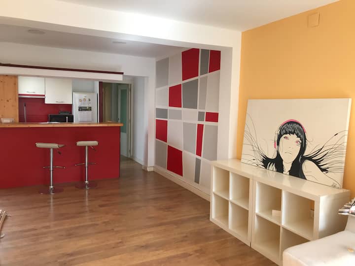 Apartamento Luminoso Y Muy Tranquilo - Villena