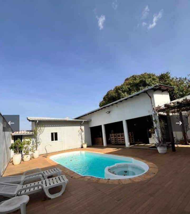 Casa Alto Padrão Com Piscina Em Araxá - Araxá