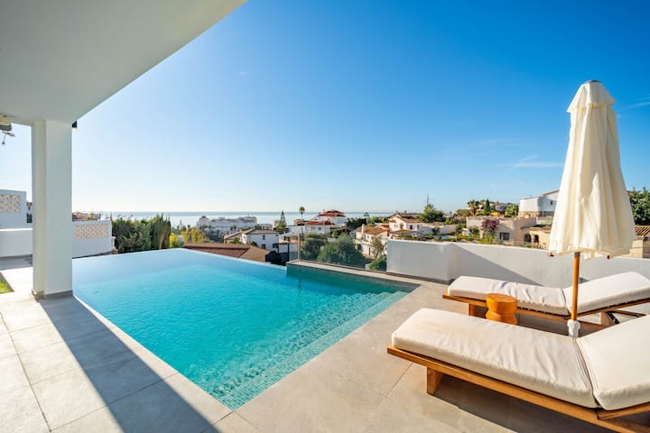 Villa Evellen: Luxury, Cinema & Infinity Views - Mijas