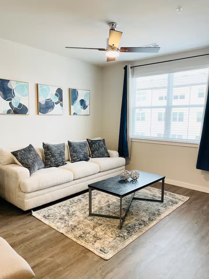 1 Bdr Apt | Six Pines | Long Term Stays - The Woodlands, TX
