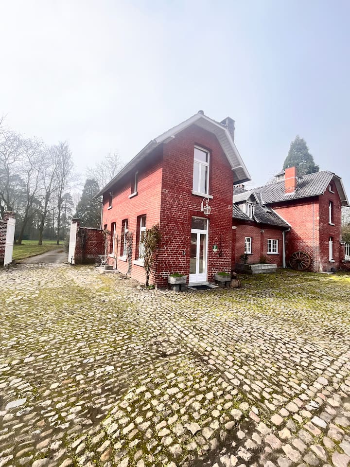 L’atelier Du Château - Tournai