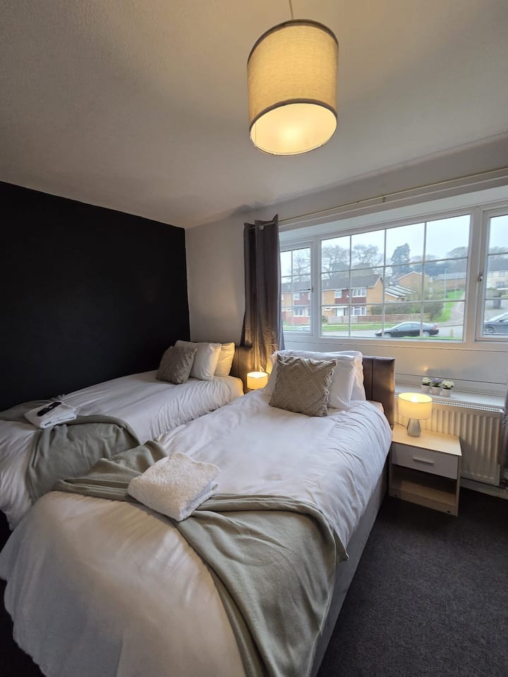 Thornhill Suite - Northampton