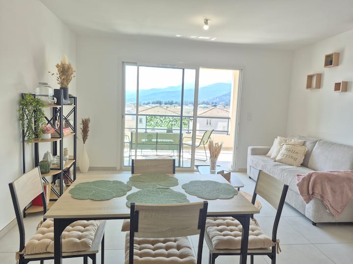 Le Petit Nid Corse : Terrasse, Lumière Et Douceur - Lucciana