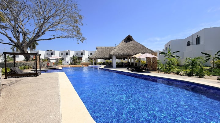 Alberca Increíble, Billar, Jacuzzi, Hasta 24 Pers - Nuevo Vallarta