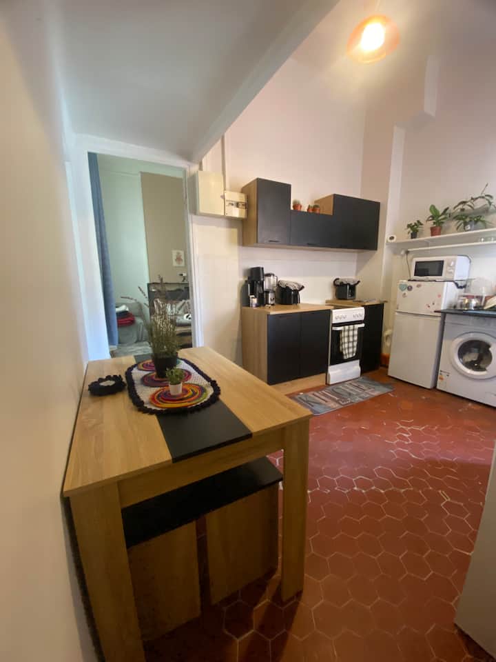 Chambre En Location Chez L’habitant - Marseille