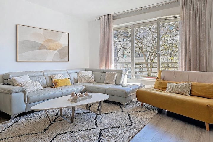 Séjour Familial : Espace, Confort Et Commodités - Asnières-sur-Seine