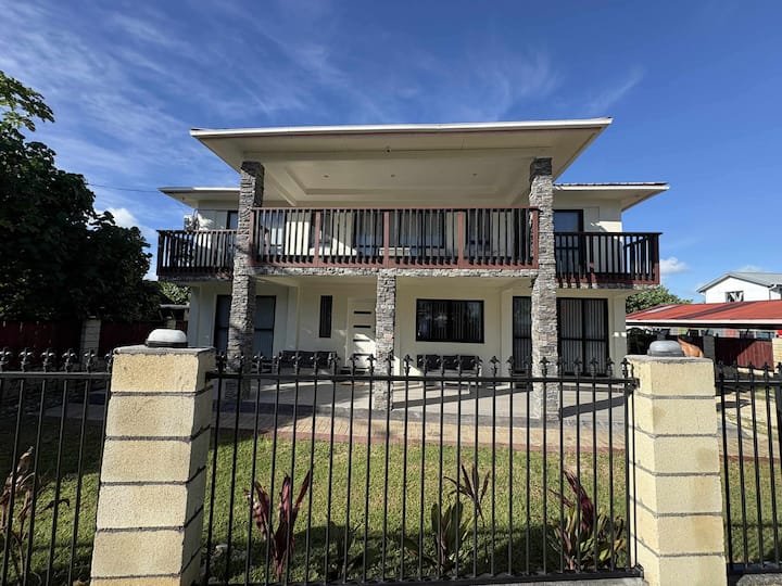Grace’s Beach House - Tonga