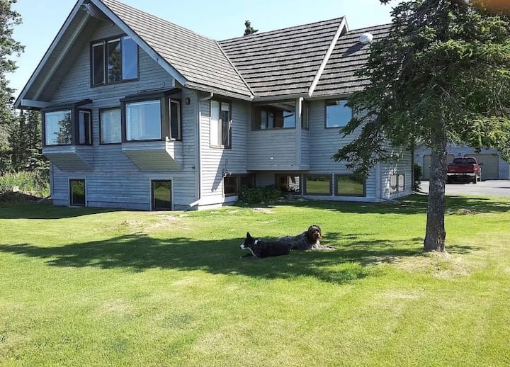 Midnight Sun Retreat - Soldotna, AK