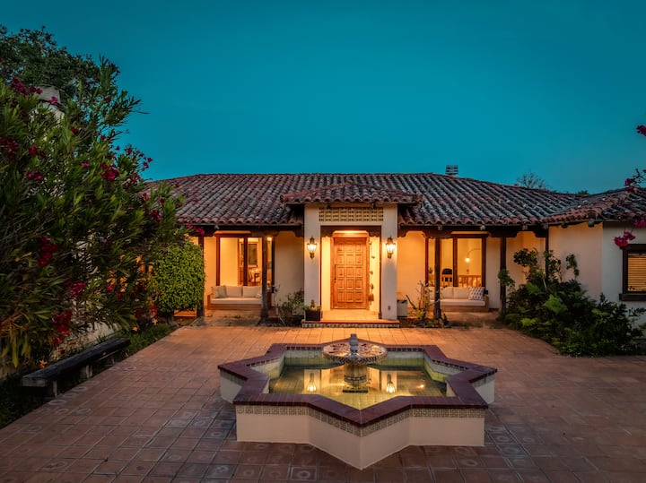 Wine Country Estate | Pool · Hot Tub · 4 Casitas - San Luis Obispo, CA