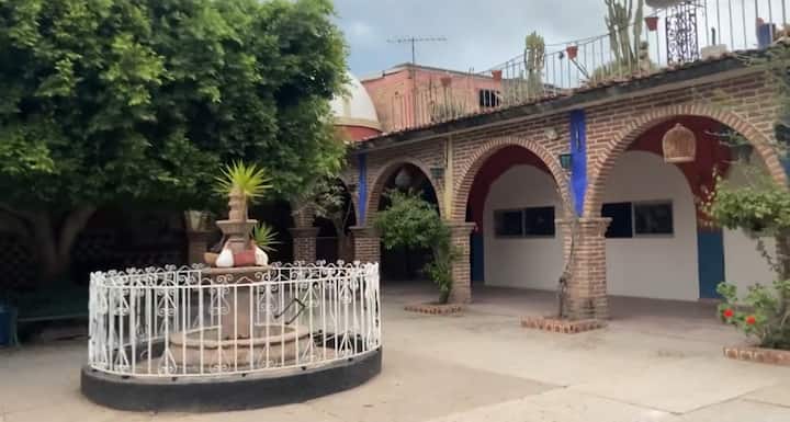 Espacio Exclusivo Para Talleres, Cursos. - Celaya