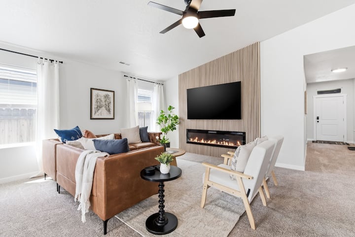 Curated Comfort - Meridian, ID