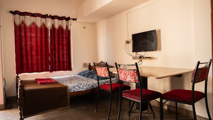 Dudi's Stay (Tiles House) - Mysore