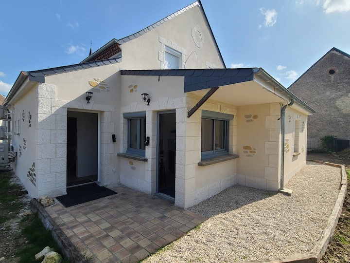Studio - Parking - Centre Bourg - 5mn A71, Bourges - Cher