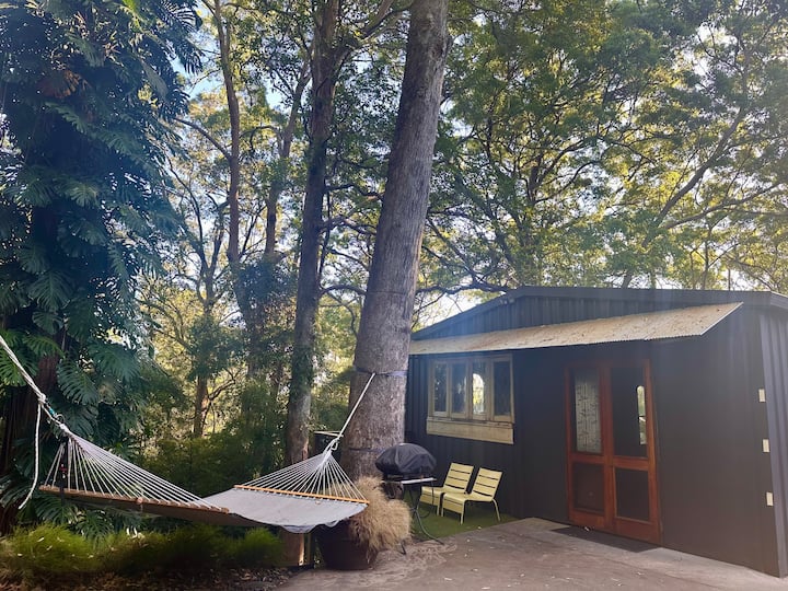 Funky Cabin In The Rainforest - Coffs Harbour, Australia